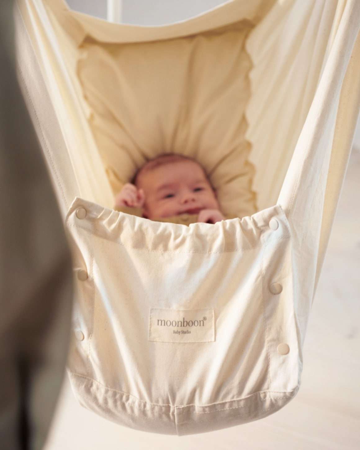 Moonboon Hengevugge Baby Hammock | Natural